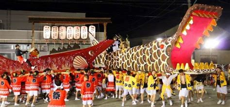 奇祭を行く4ぐず焼まつり 旧宿場町で怪魚が乱舞石川県加賀市山陽新聞デジタルさんデジ