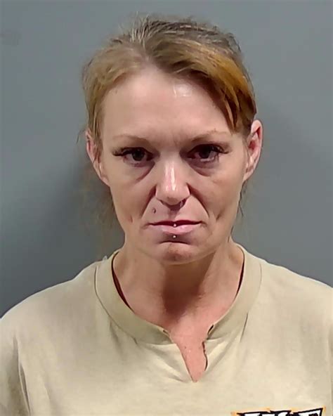 Traffic Stop Leads To Womans Arrest With Trafficking Amounts Of
