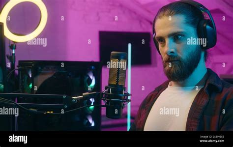 Surprised Thoughtful Caucasian Streamer Addict Man Guy Male Influencer Thinking Pondering At