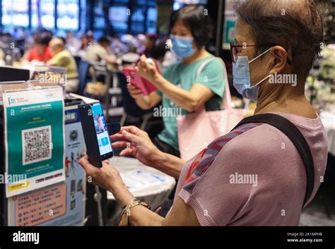 Customers Scans The HHeaveHomeSafe A Contact Tracing App QR Code