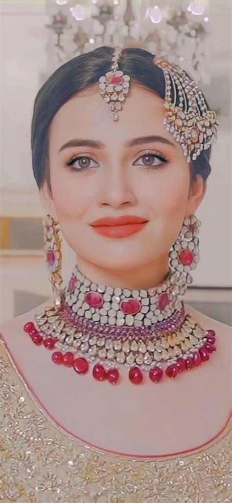 Pin On WWI15 Beautiful Indian Pakistani Women