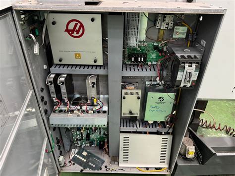HAAS TL CNC Flat Bed Lathe With Haas Control Requires Attention