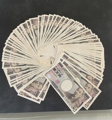 ⭐️5名振込済み⭐️ 【金額は100万円】 『♡』押した方 〇この画面をタップしてコメント欄の条件確認を‼️ フォロワー限定です