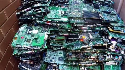 Selling Scrap Motherboards For Cash Youtube