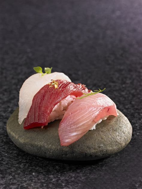 해외여행 다녀온 女 ‘이것 먹었다가 기생충 감염병 걸려 소다