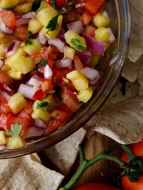 The Best Pineapple Popsicle Recipe Tulips And Twill