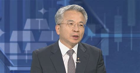 김대호의 경제읽기 아베 자유무역 외치며 이율배반적 경제보복