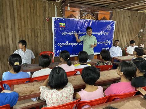 ပုဏ္ဏားကျွန်းမြို့၊ ပညာတံခွန်ကိုယ်ပိုင်အထက်တန်းကျောင်း၌ လူငယ
