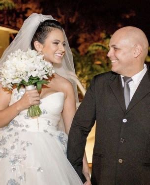 Who Is Rebeca Tavares Fabinho Wife