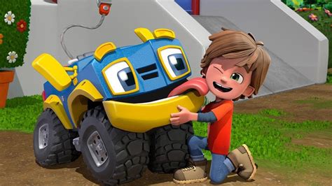 Take A Trip To Fender Bend In Rev Roll The Toy Insider