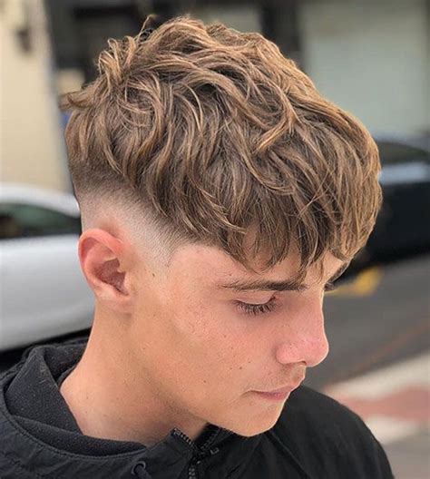 50 Attractive Textured Crop Haircuts For Men 2022 Gallery Hairmanz Mens Hairstyles Guy