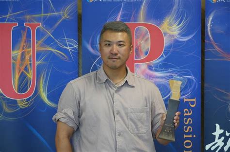 首見專輔老師摘super獎 劉韋廷坦言仍有許多遺憾文教 僑務電子報