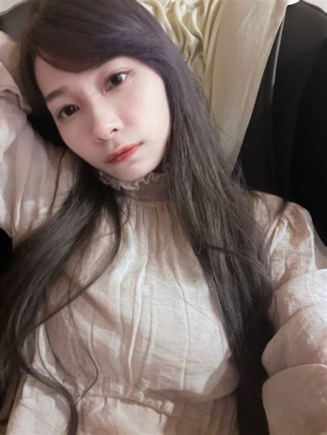 Tw Sutew Webcam Model Profile Xhamsterlive