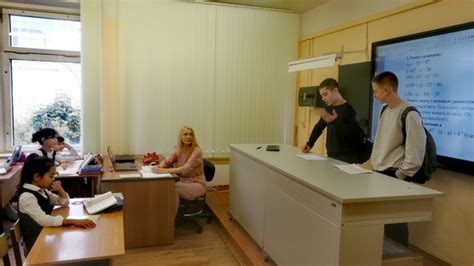 На этой неделе представители ученического самоуправления 8 класса В провели в 5 классах