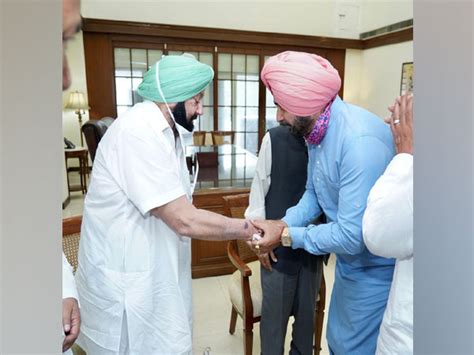 Navjot Sidhu Meets Punjab Chief Minister Says Government Must Act