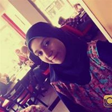 Stream Yomna Tarek Music Listen To Songs Albums Playlists For Free