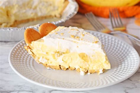 Easy Banana Pudding Pie No Bake Recipe