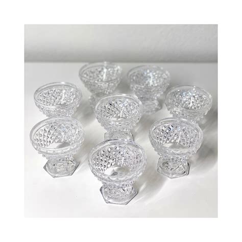 Set Of 8 Mini Glasses