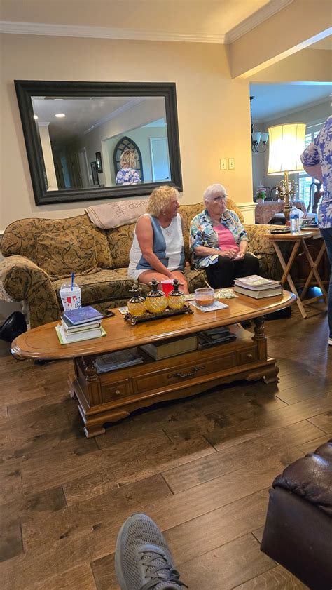 Wayne Ervin Wayne Ervin Added A New Photo — In Olive