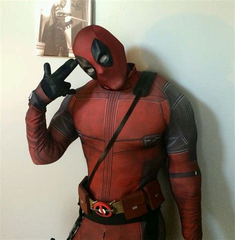 Newest Marvel Halloween Cosplay Full Body Deadpool Costume Adult