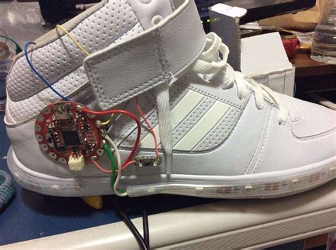 Shine Sneakers Criando Um Com Arduino Embarcados