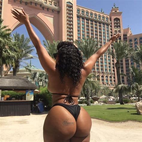 Phat Chocolate Booty Shesfreaky