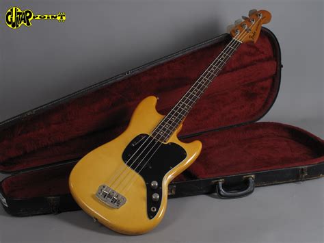1976 Fender Musicmaster Bass Olympic White Guitarpoint
