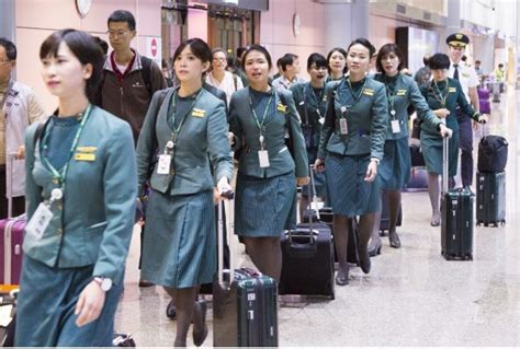睽違14年！長榮航空新制服曝光首亮相 今年11月全面換裝 Ettoday 旅遊雲 Ettoday旅遊新聞旅遊