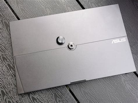 Asus Zenscreen Go Mb Awp Review A Feature Rich Portable Monitor