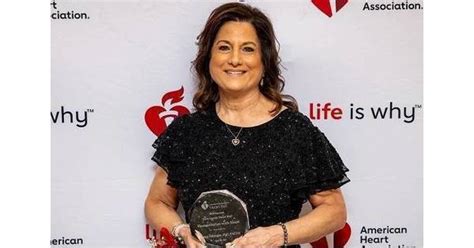 Trinitas Regional Medical Centers Chief Clinical Officer Earns Humanitarian With Heart Award