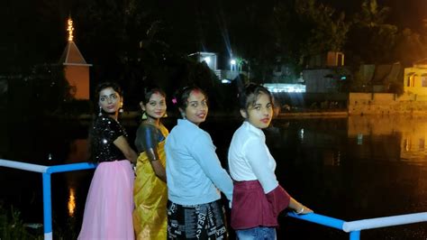 অষ্টমীর রাতে সবাই মিলে ঠাকুর দেখতে গিয়ে Pandel Hopping Jirat