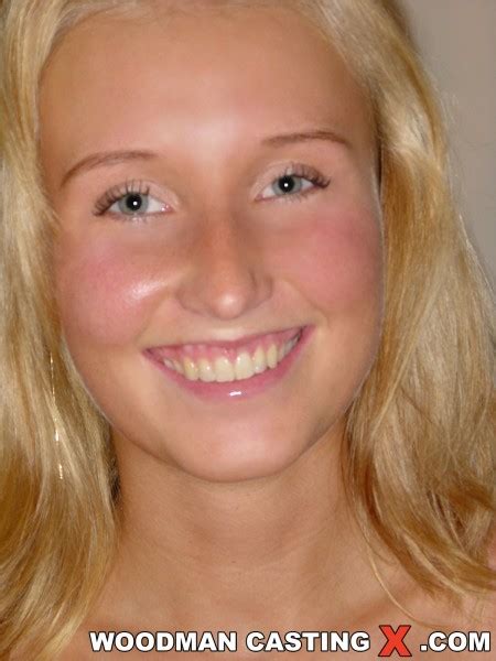 Sindy Angel Model Profile