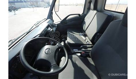 New Hino 300 Hino916 Chassis 61 Tons Approx Single Cabin With