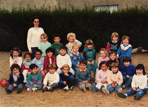 Photo De Classe 2ème Année De Maternelle De 1988 Ecole Maternelle