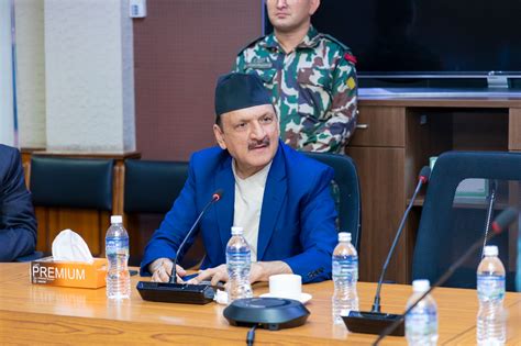 अर्थतन्त्रलाई गतिशील बनाउन मन्त्री डा महतको व्यस्तता बढ्यो
