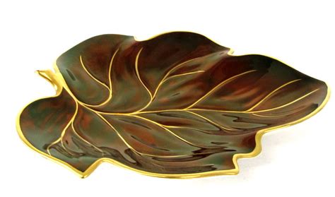 Vintage Carlton Ware Leaf Shaped Candy Dish Property Room