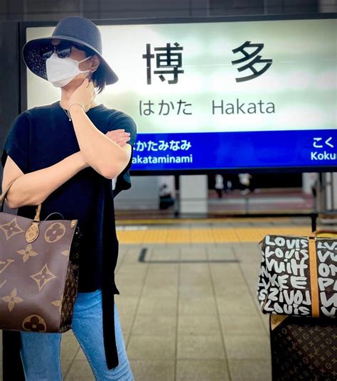 氷川きよしさんのインスタグラム写真 氷川きよしinstagram 「福岡さようなら。😢 また10月ディナーショーで！🎤 By Kiina