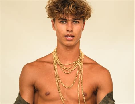 Nikko Zingus By Josh Gallo Media Vanity Teen 虚荣青年 Lifestyle And New Faces Magazine