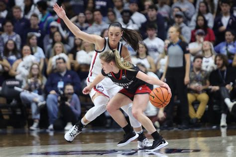 With Backcourt Re Stocked Uconn Ready To Bring Back Press Defense