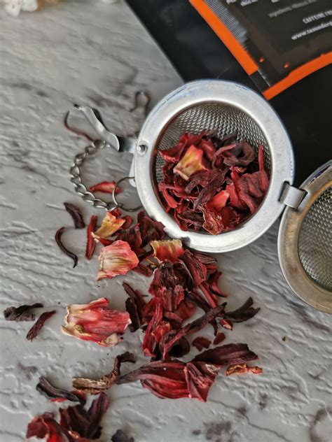 Iced Ruby Hibiscus Tea Loose Leaf The Tea Window