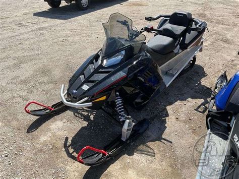 Polaris Indy 550 Snowmobile Sn Sn1ce5bs8gc185690 Jeff Martin Auctioneers Inc