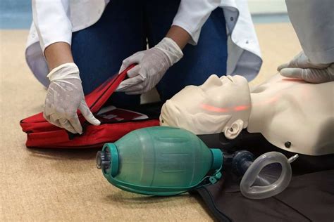 5 Key Skills Covered In Basic Life Support Certification The