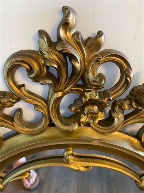 Vintage Retro 1967 Syroco Oval Mirror Ornate Gold Hollywood Regency 29