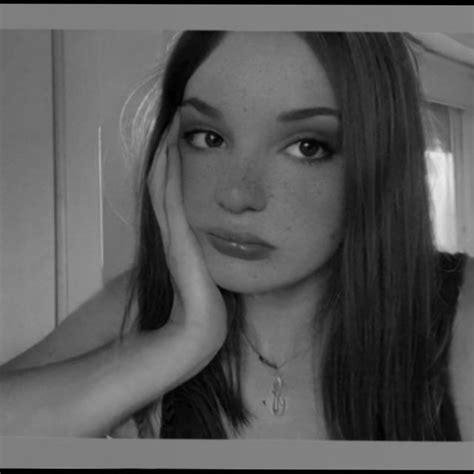 𝑴𝒊𝒏𝒆𝒓𝒗𝒂 🌙 Minervadiaaz On Threads