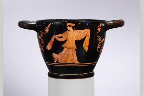 Ancient Greek Art Pottery Historys Most Famous Pot The Meidias