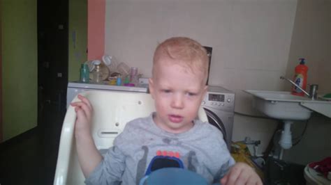 Киска Киска Киска брысь на дорожку не садись Наша деточка пойдет через киску упадёт Youtube