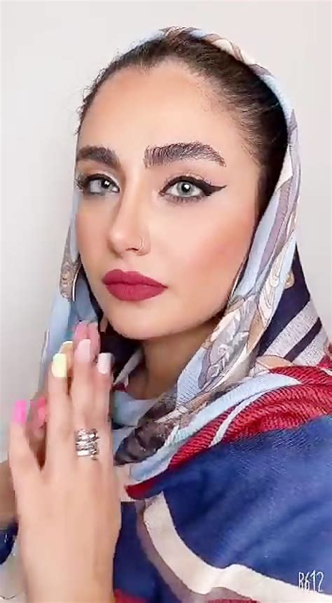 لنز پرل بلو