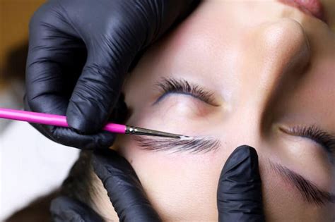 Is Choosing The Brow Lamination Method Really Worth It