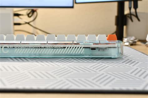 Melgeek Mojo68キーボードレビュー｜見かけだけじゃない本格メカニカルキーボード