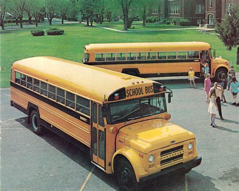 Superior Coaches Chevy Chassis A Pair Of Early 1970s Supe Flickr